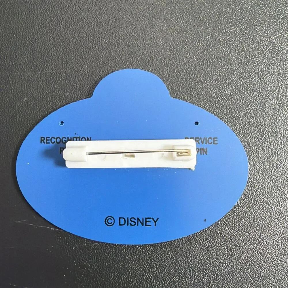 Other | Walt Disney World Authentic Cast Member Name Tag Outfit Badge ...